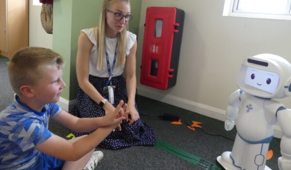Using Autism Robot to Engage Students with Autism